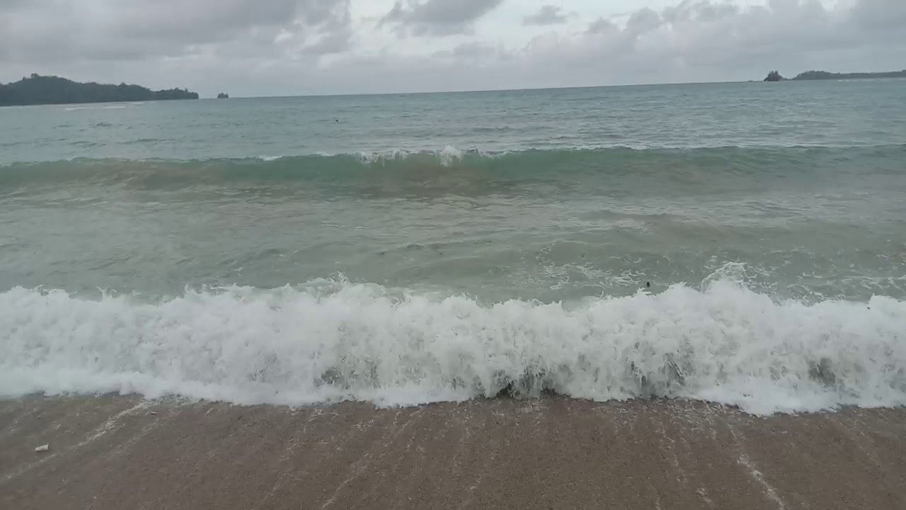 Hempasan hijau biru laut ponding-ponding - YouTube