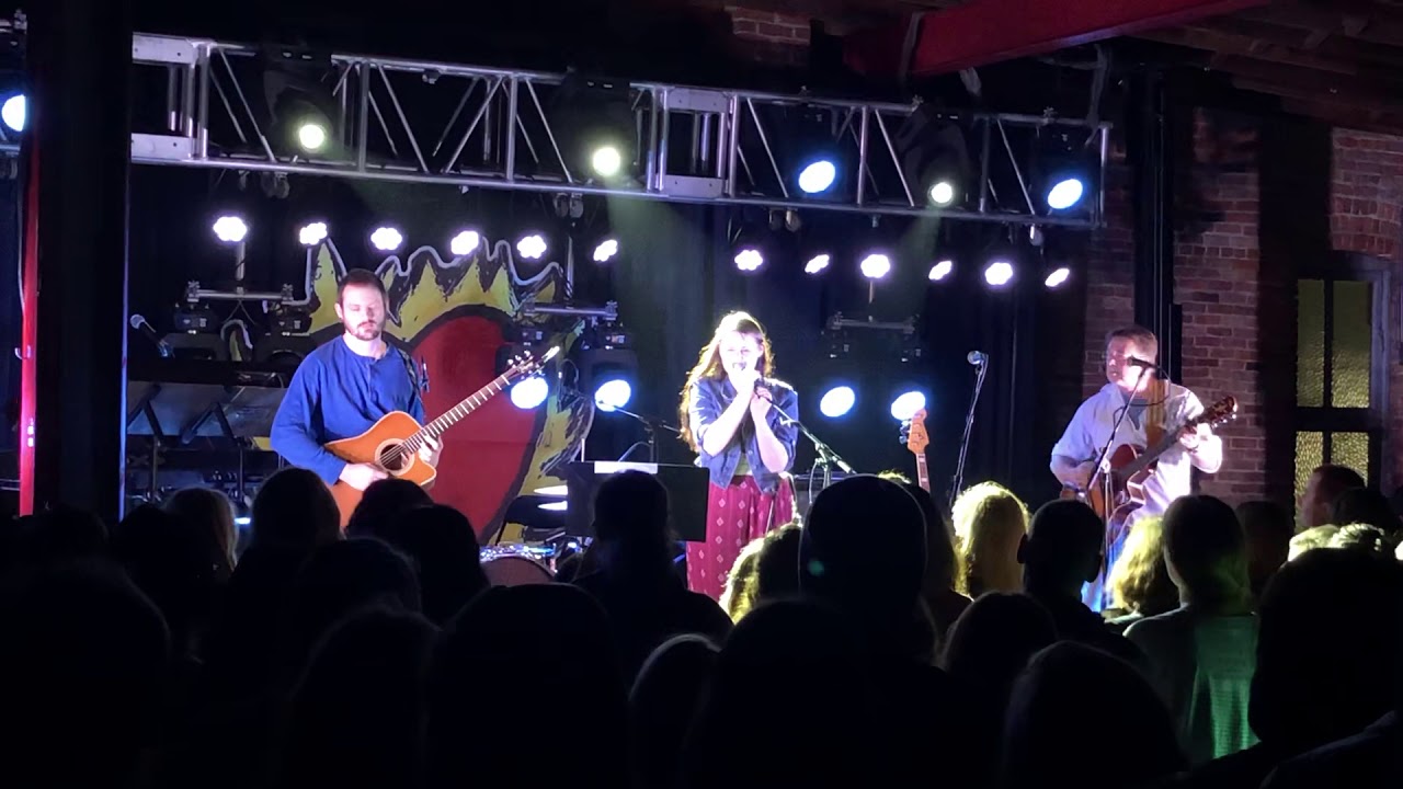 Amber Brooke Wallace at TRIC in Wilmington, NC on 2/23/19 - YouTube