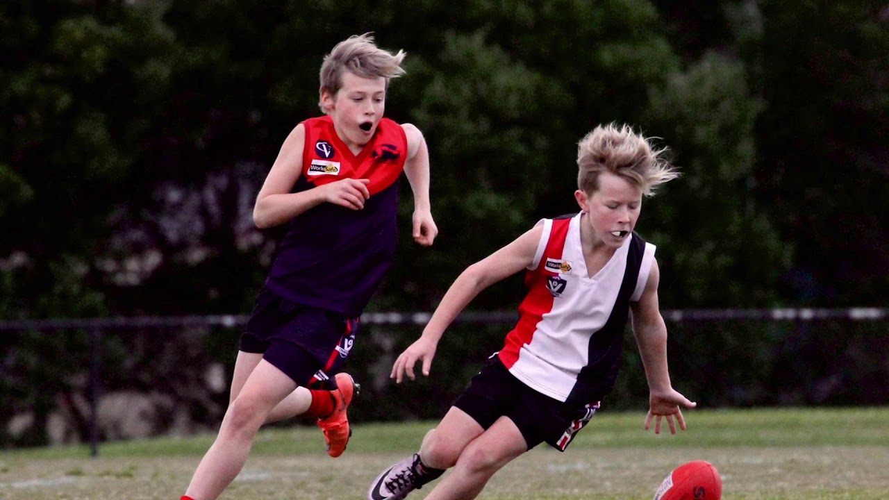 Devon Meadows Football, Netball & Junior Club - YouTube