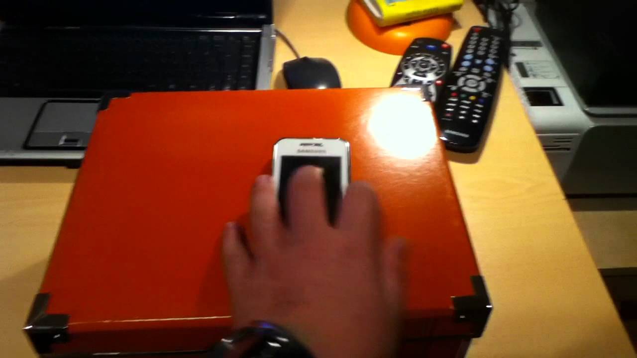 How to take phone on top of box - YouTube