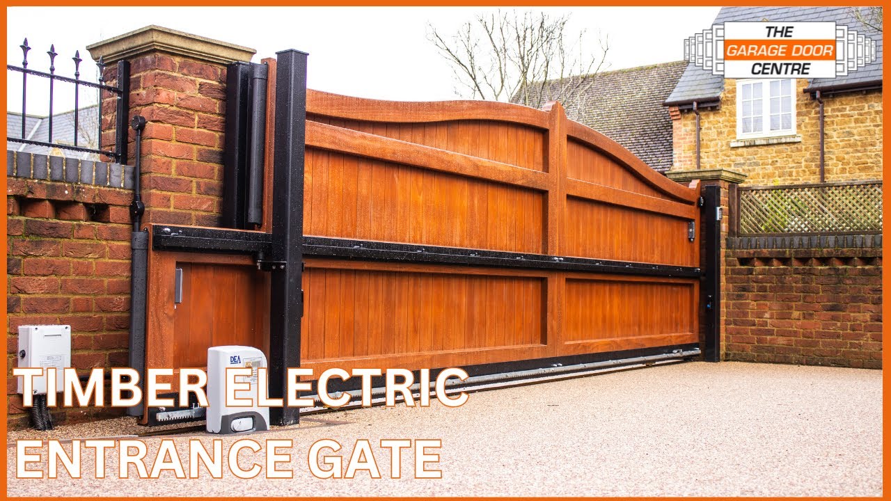 Timber Electric Entrance Gate - The Garage Door Centre - YouTube