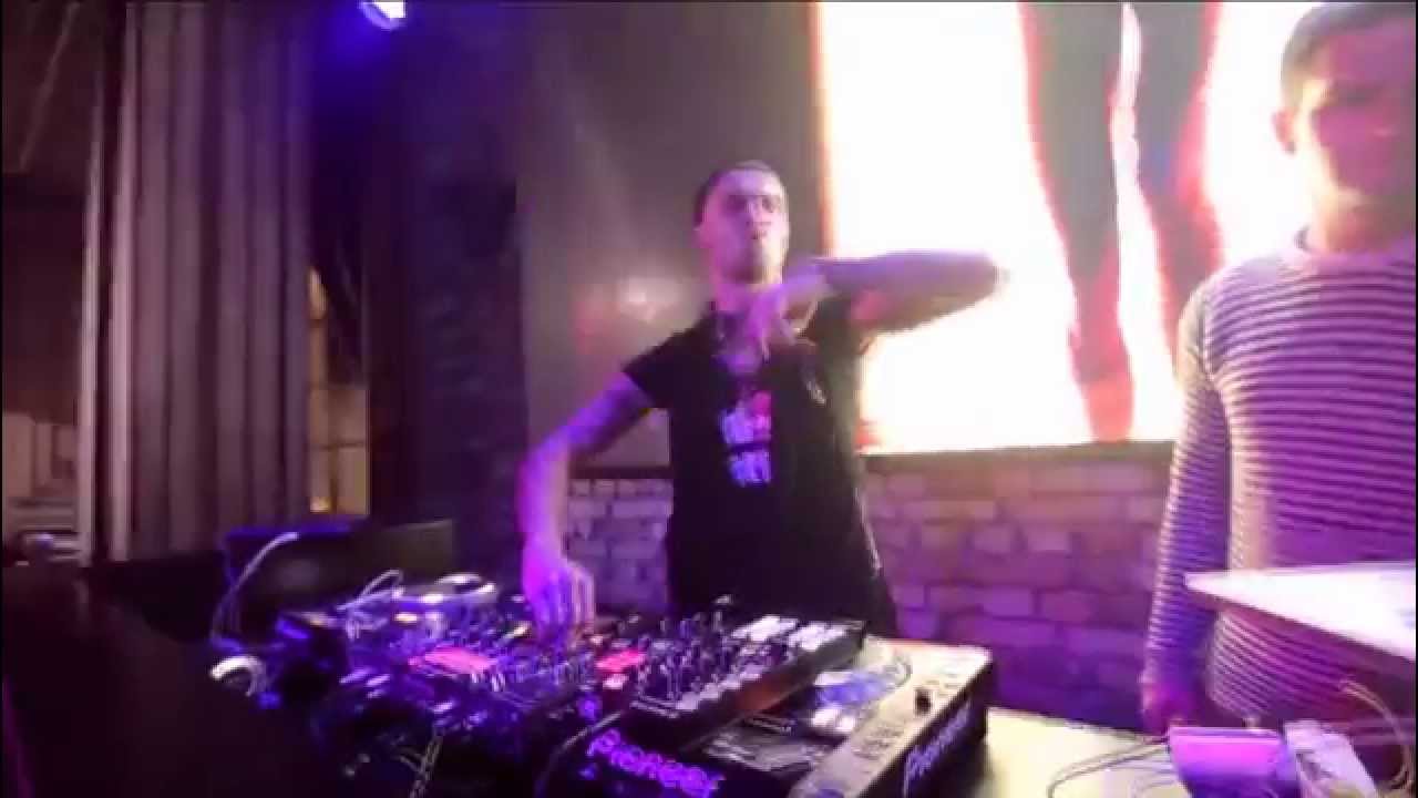 dj said energizer - follow - YouTube