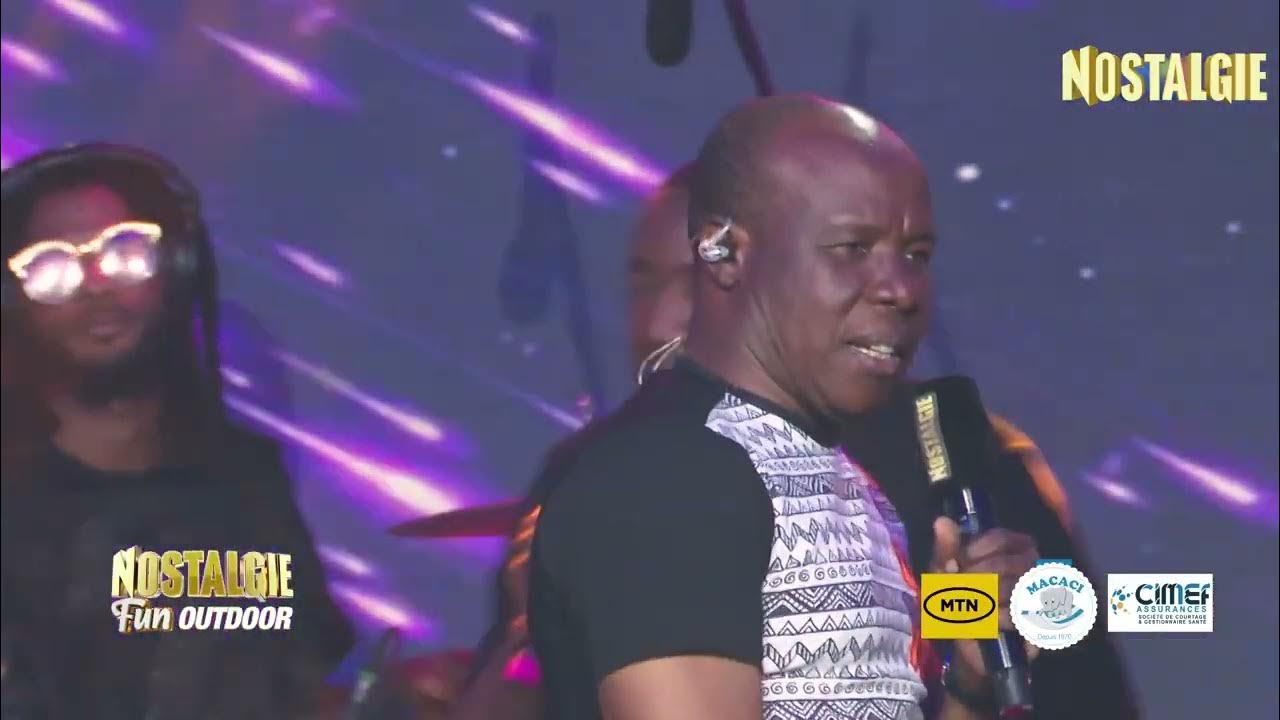 Le groupe Magic System interprète leur titre “Abou” sur la scène de ...