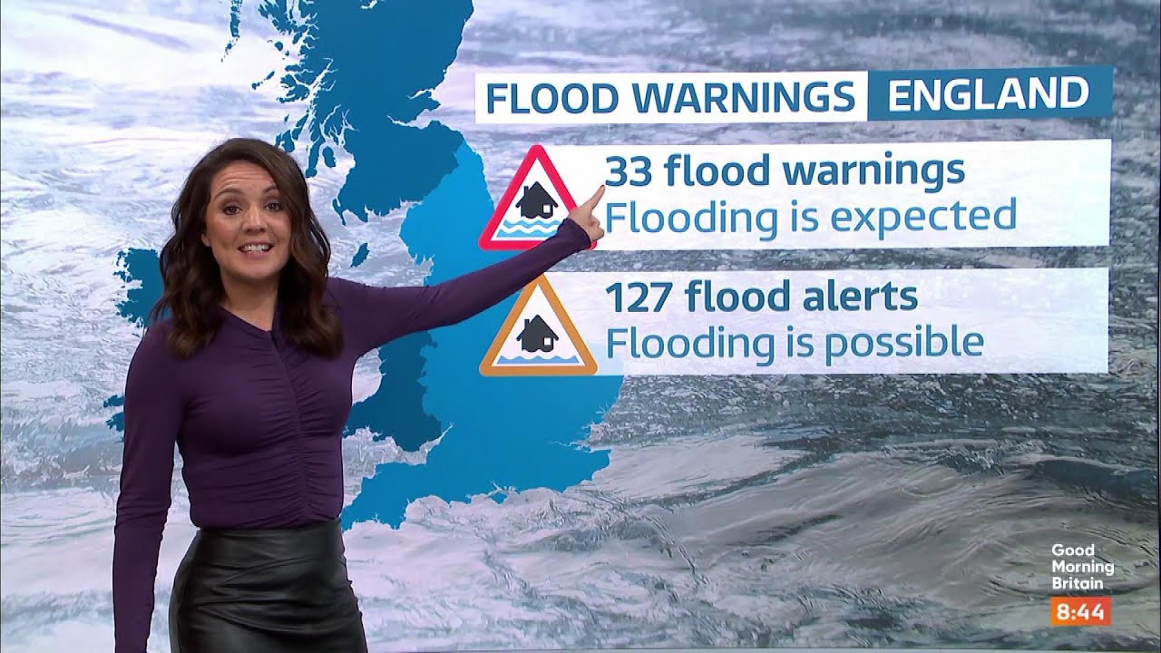 Laura Tobin - Leather Pencil Skirt GMB Weather 20Oct2023 - YouTube
