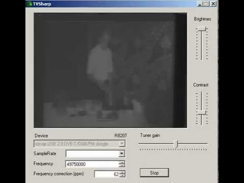 TVSharp R820T SDR sound via Yaesu VX-7:) - YouTube