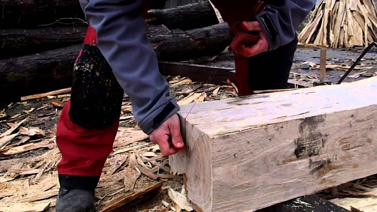 Simple decorating the head of the beam with an axe - YouTube