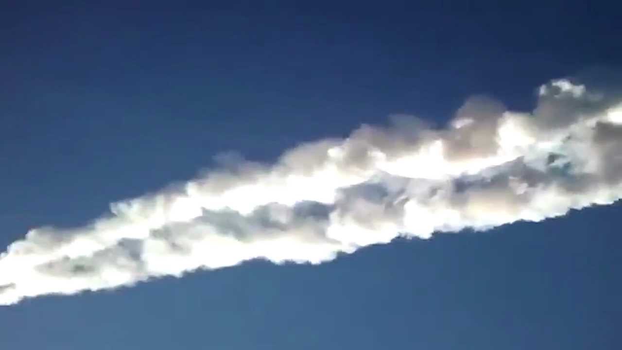 TOP NEWS Meteoriteneinschlag in Russland Live CAM 15.02.2013 - YouTube