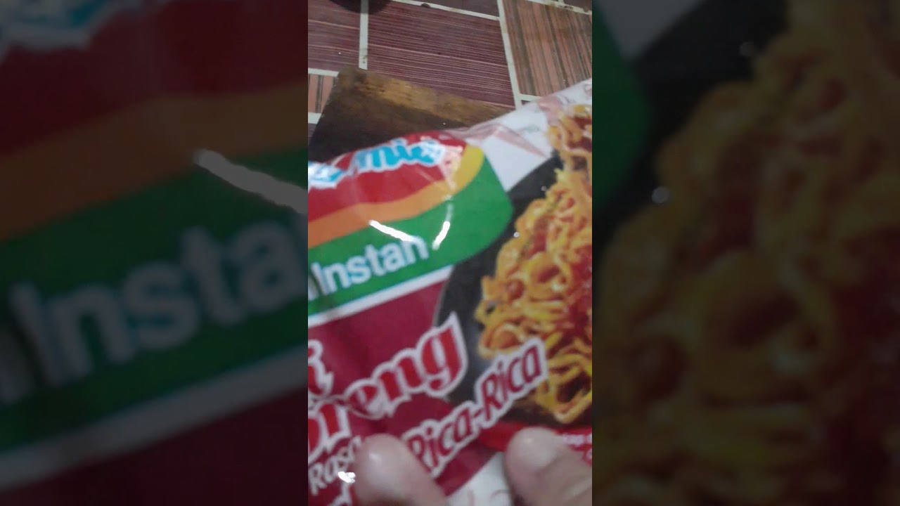 Indomie mie goreng rasa sambal rica rica - YouTube