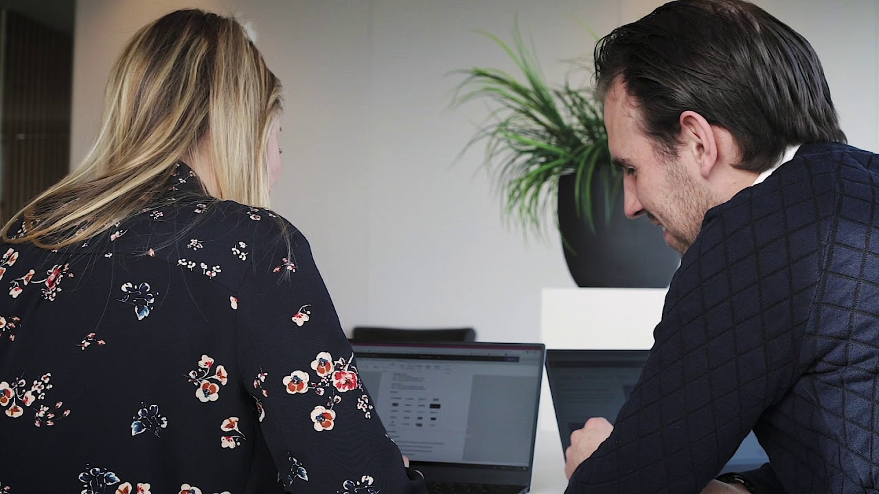 Debble intranet and collaboration platform - YouTube