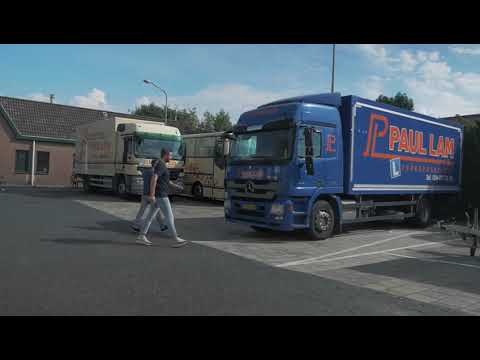 Impressie van een vrachtwagen rijles bij rijschool Paul Lam in Nijmegen ...