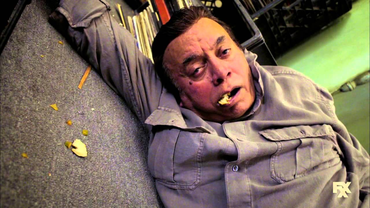 It's Always Sunny in Philadelphia - Hwang and Frank Choking on Snake ...