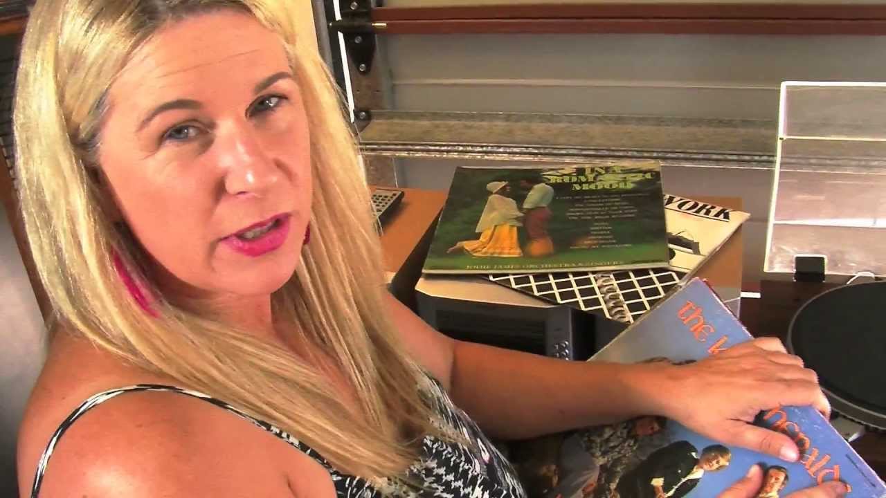 Mandy Nolan's Soap Box #112 Record player nostalgia - YouTube