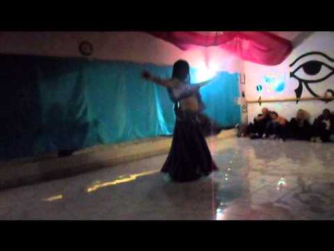 Kátia Dança do Ventre - Solo Clássico Tamil