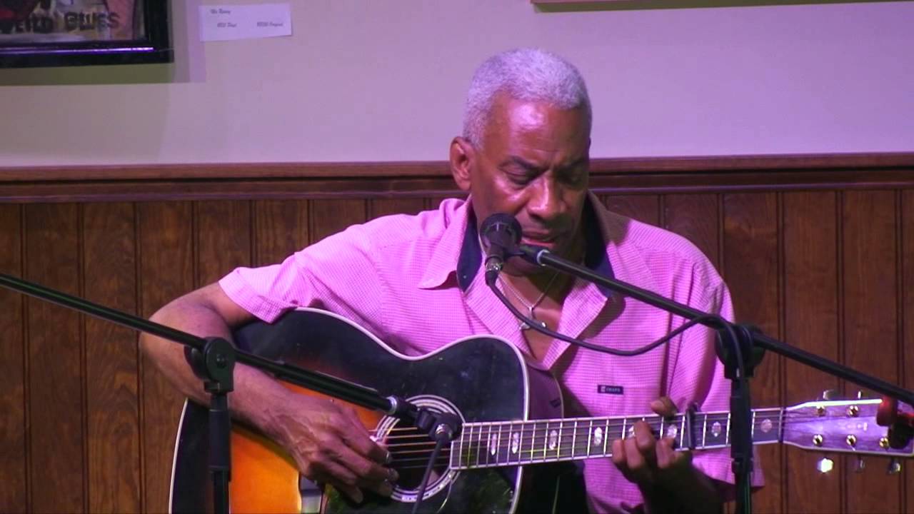 Reggie Harris Plays at Charles Sumner Post #25 in Chestertown - YouTube