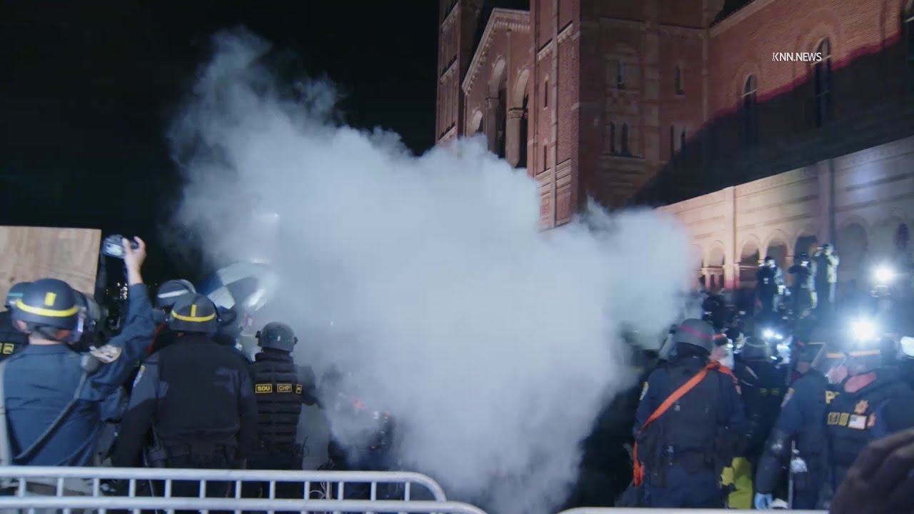 CHP Raids UCLA Pro-Palestinian Encampment; Protesters Arrested - YouTube