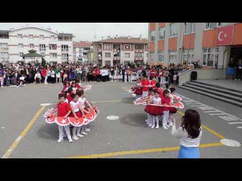 19 mayıs Gençlik ve Spor Bayramı 4/B sınıfı Gösterisi#Sevim Cömert