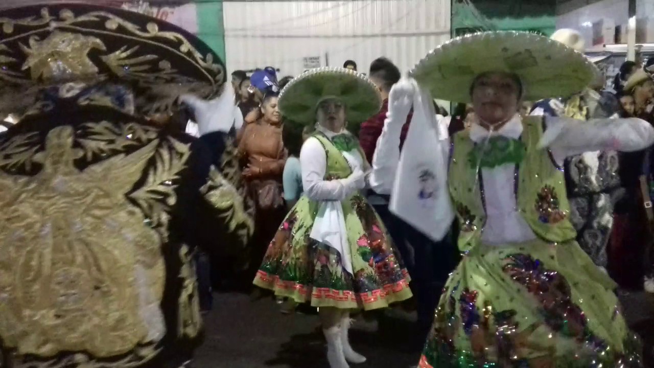 Comparsa Camaxtli 2017 - Cuadrilla "El Ángel Gordo" - YouTube