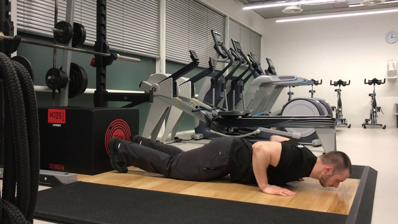 Knee Push-up forward arm reach - YouTube