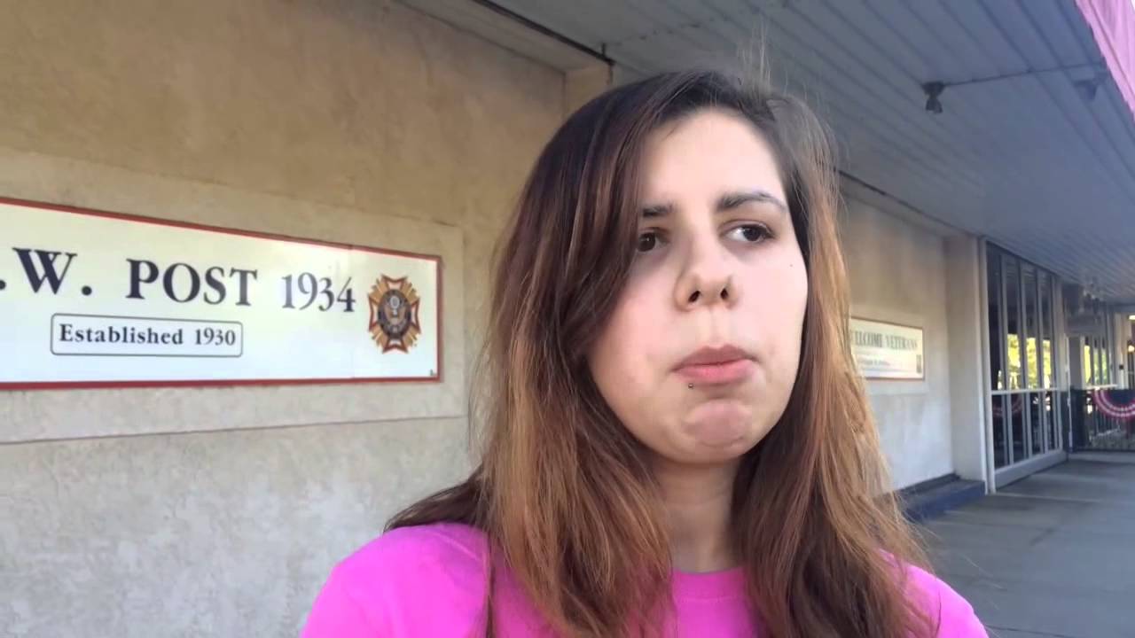 Jamie Lee Graham backs baby's father - YouTube