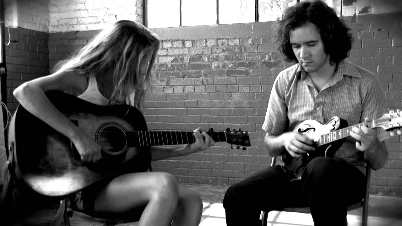 Watchhouse - Runnin' Red Chords - Chordify