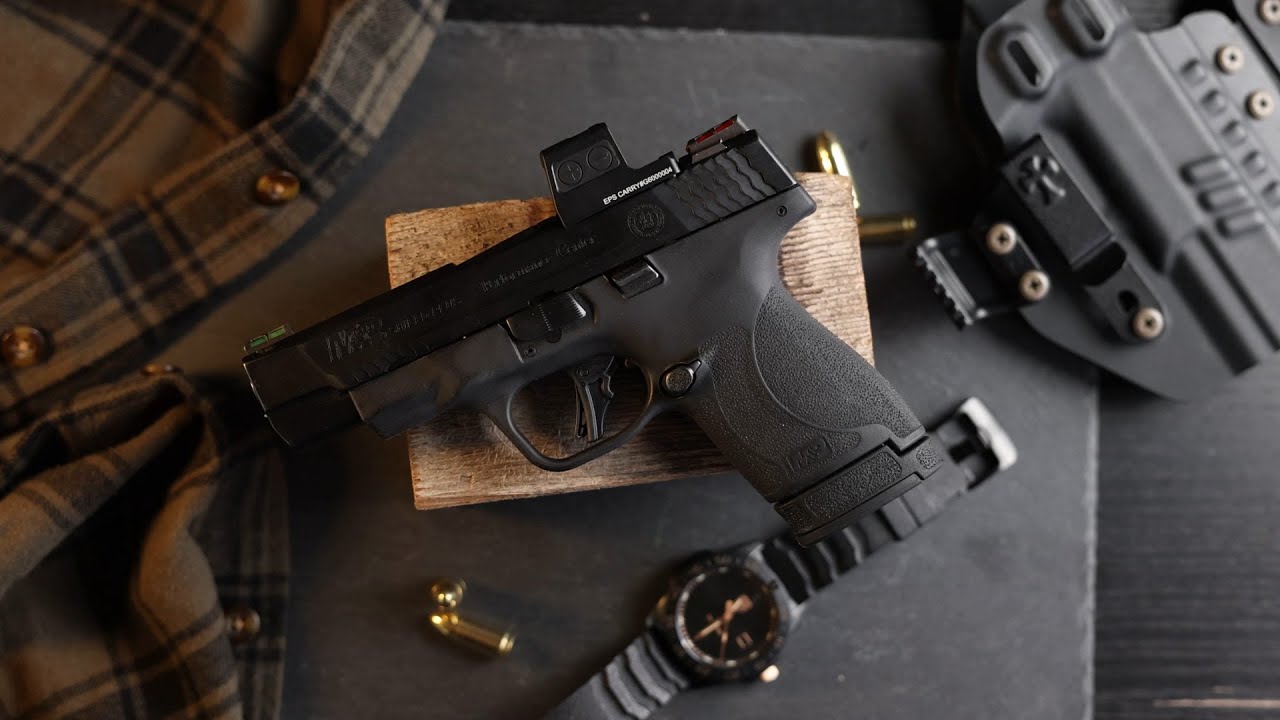 The Holosun EPS Carry Compact Enclosed Pistol Sight Review - YouTube