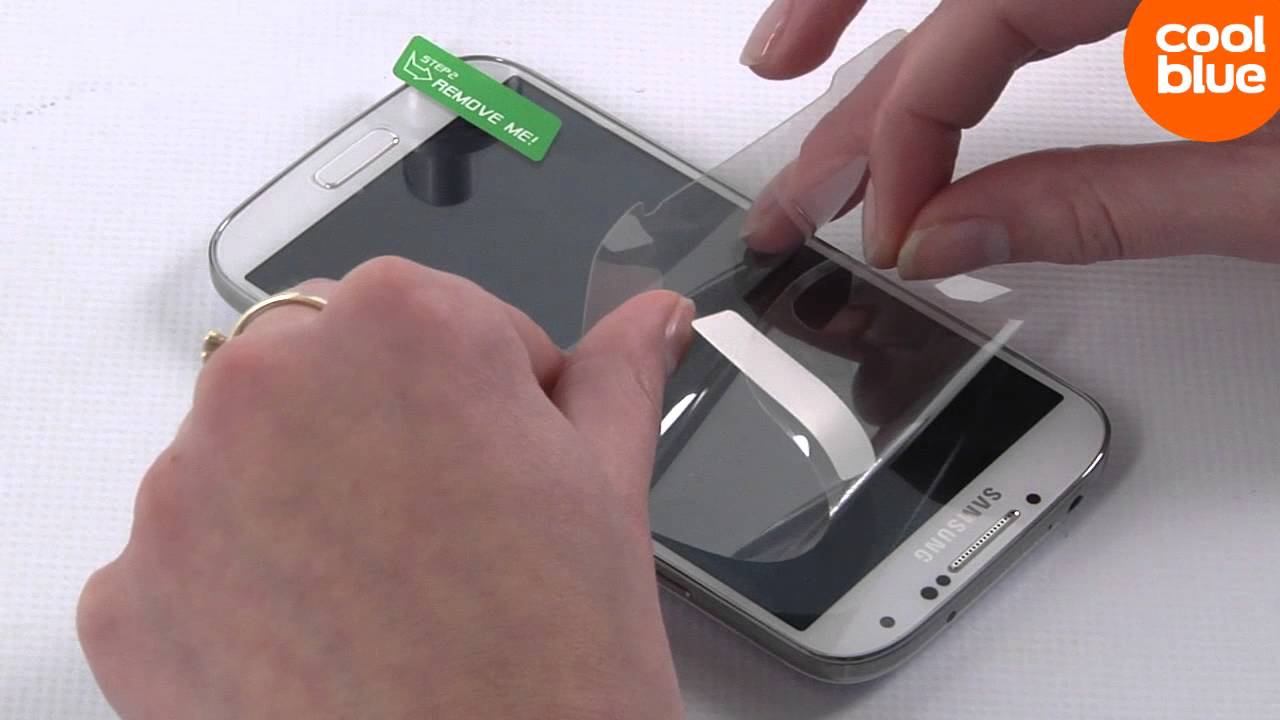 Hoe plak je een screenprotector op je telefoon? - YouTube