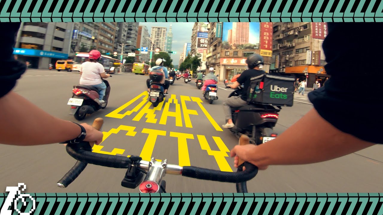 Playing in Rush Hour Traffic | Just Fixed Gear Riding - YouTube