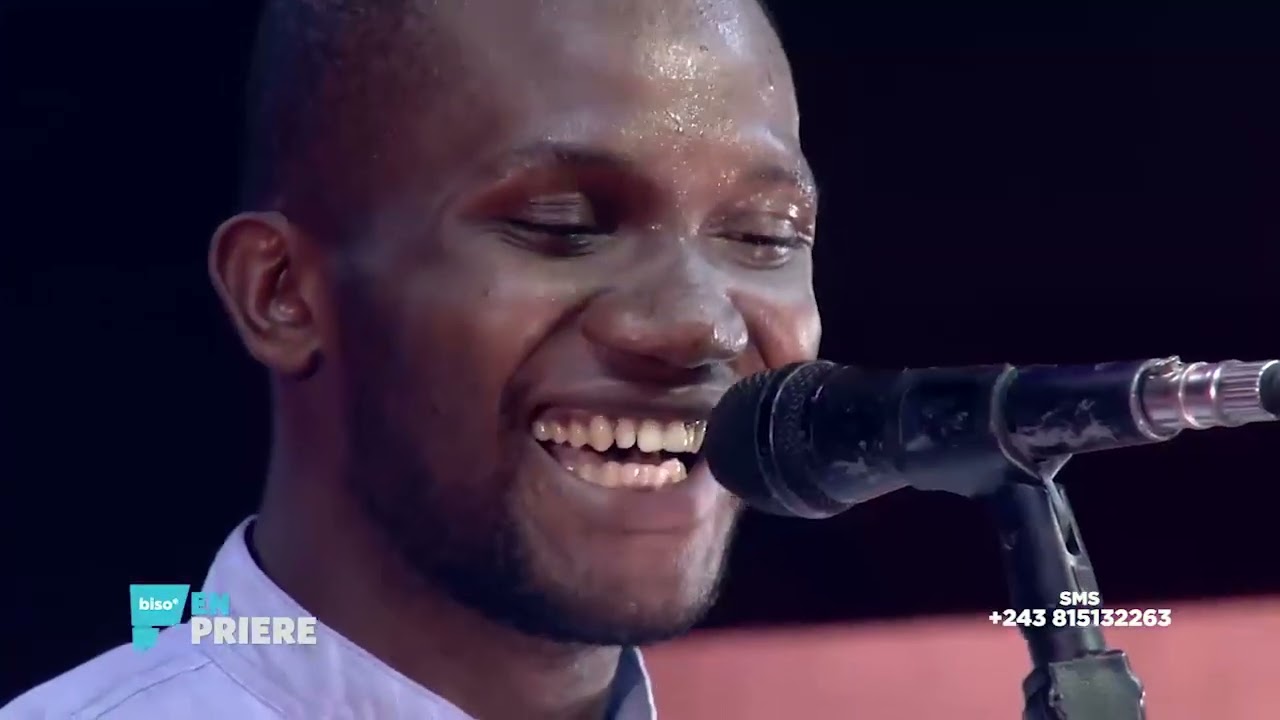 Biso en Prière avec James Mapamu - YouTube