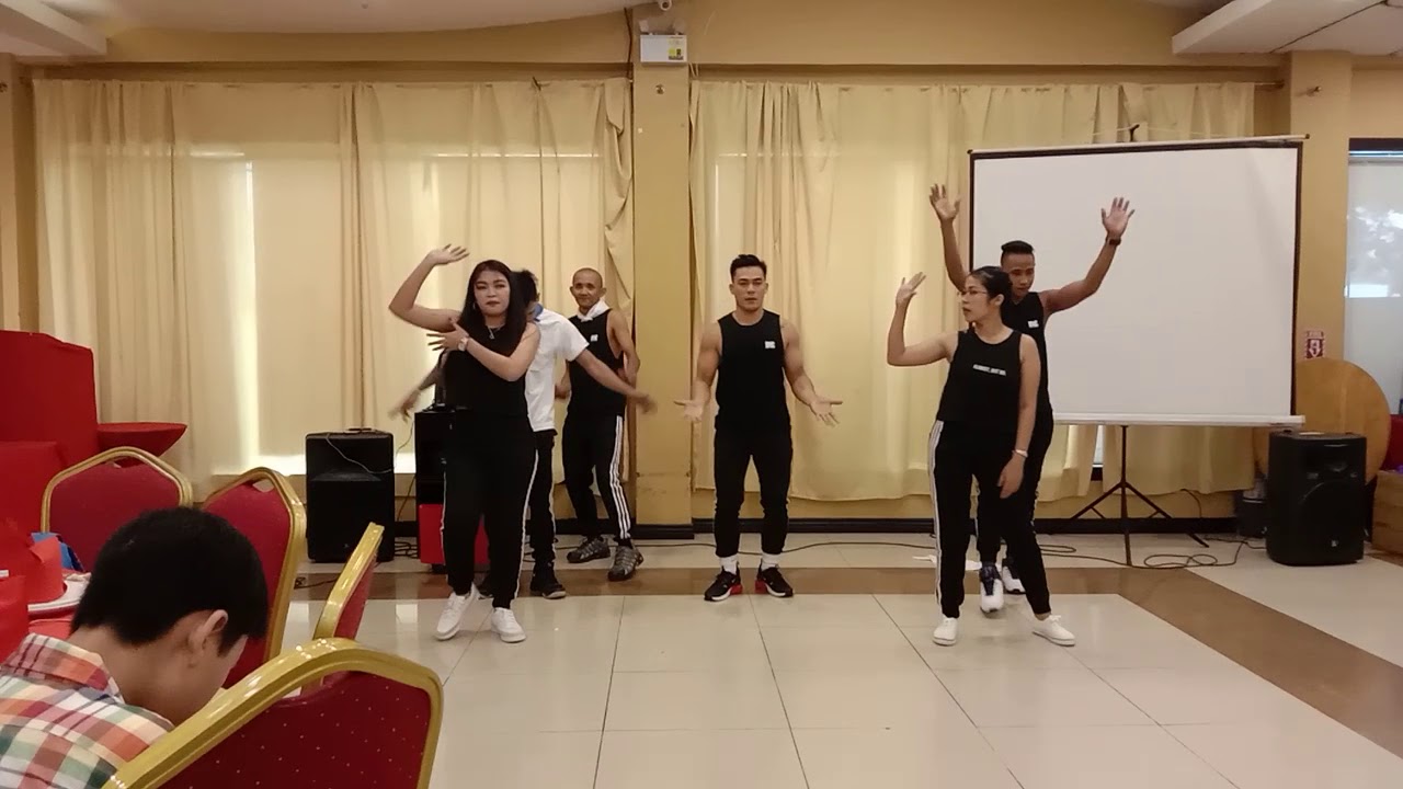 Christmas party dance presentation | CHAMPION | D SYANTIK dance group ...