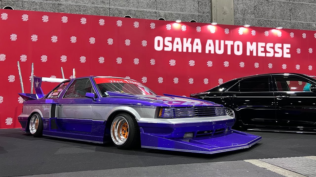 Le Salon fou fou d'Osaka! Zokusha, Kei truck, VIP, race car, street ...