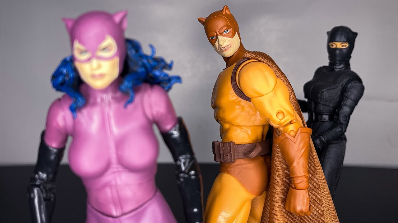 McFarlane DC Multiverse Catman and Catwoman - YouTube