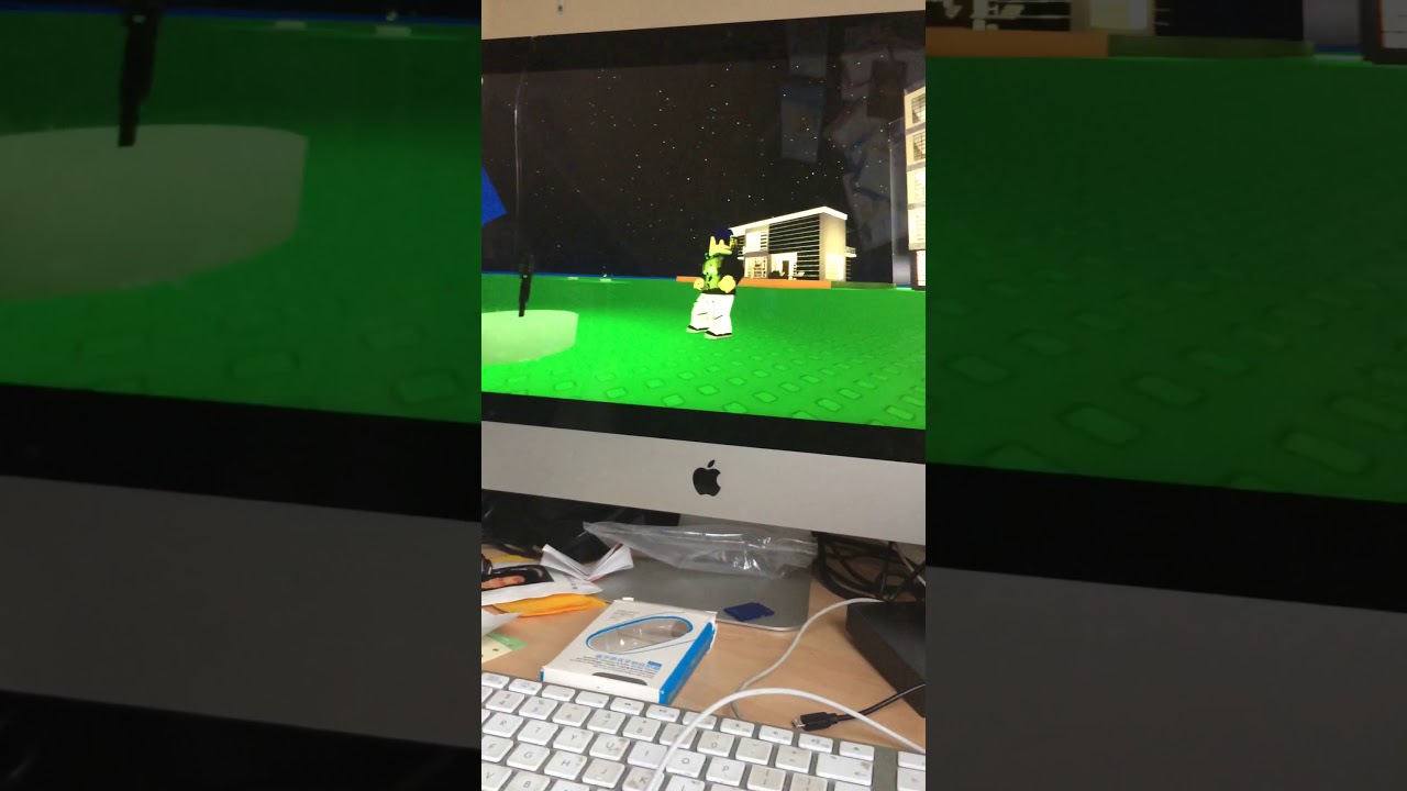 Pls play my game - YouTube