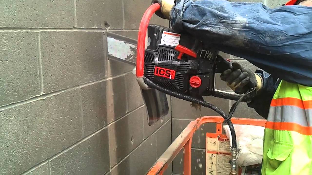 Bad to the bone Concrete chainsaw - YouTube