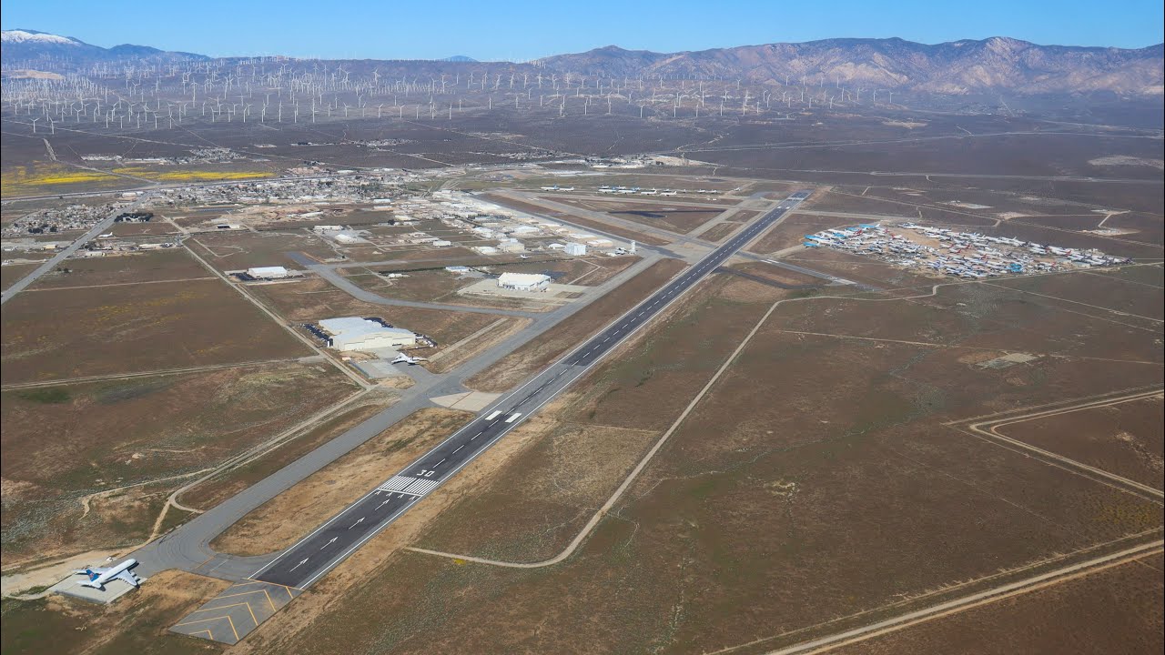 Mojave Air and Space Port (MHV) Aerial View Along with Landing and ...