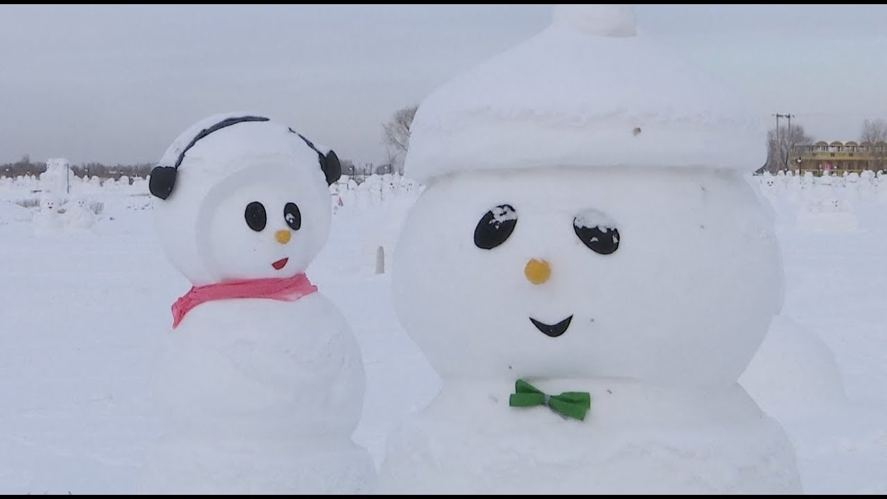 Colorful Snowmen Attract Visitors in China's Harbin - YouTube