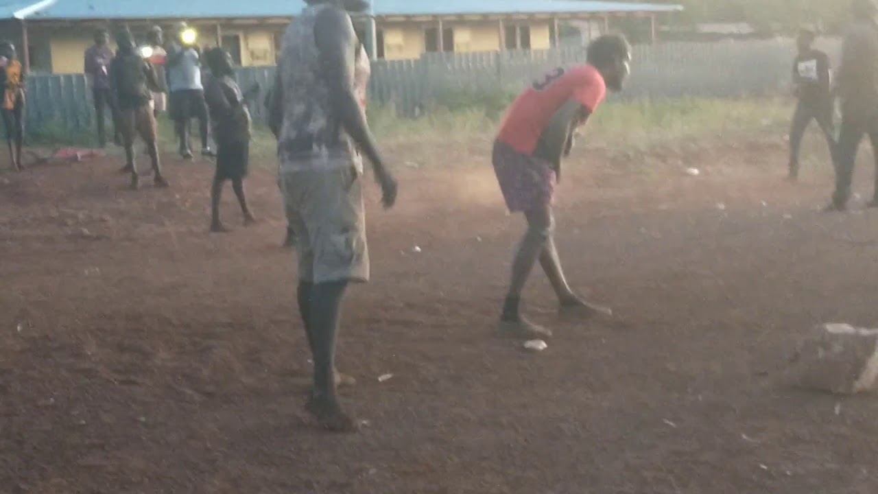 Balgo fights - YouTube