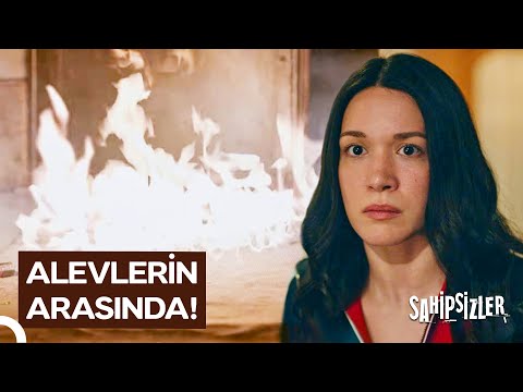 Fırat, Devran ve Azize'nin Evini YAKTI! | Sahipsizler 25. Bölüm (SON SAHNE)