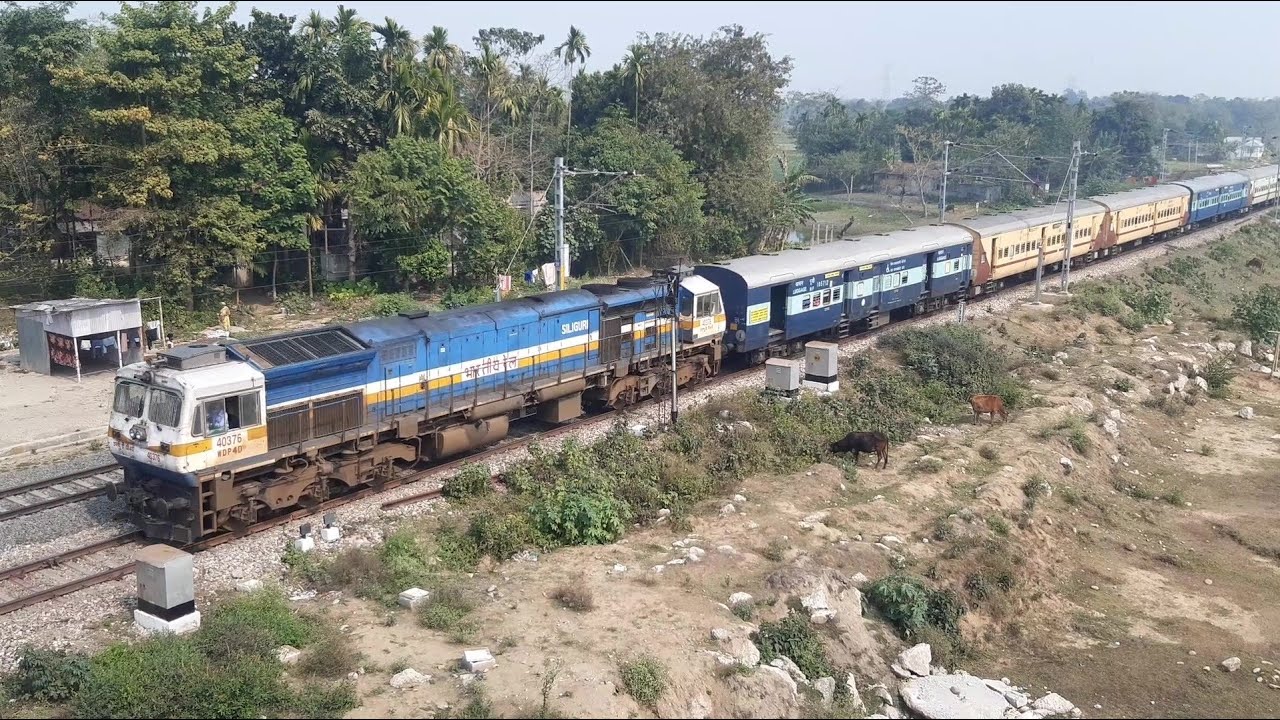 Bongaigaon-NJP Express | Departing Salbari behind Dual Cab EMD WDP4D ...