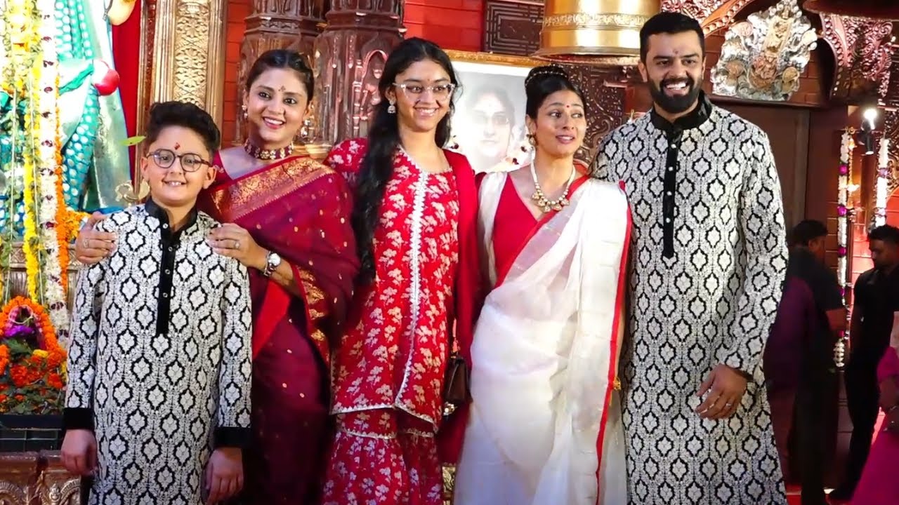 Maniesh Paul With Family,Divya Dutta,Jackie Shroff,Kirti Chaudhary At ...