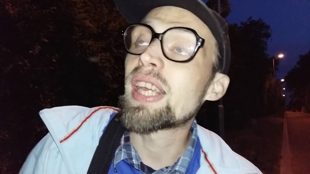 Bartos Cs. István-Emi nénitől megy hazafelé - YouTube