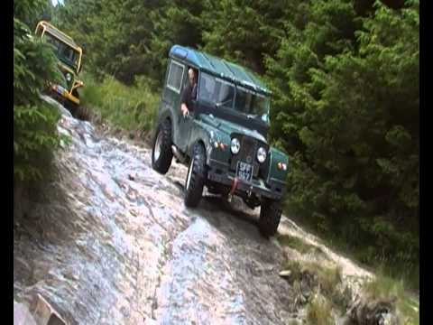 Land Rover Series 1 off-road - YouTube