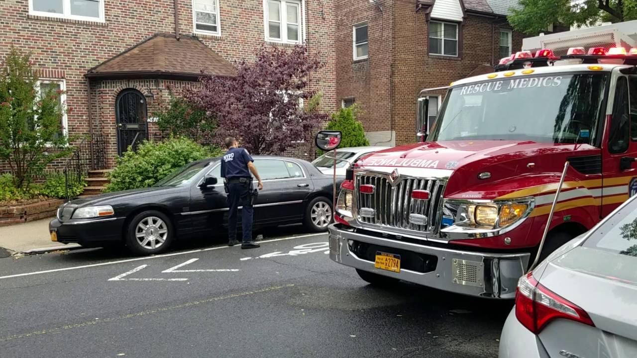 Con Edison Electric Arriving On Scene Of A Major Emergency In The Bronx ...