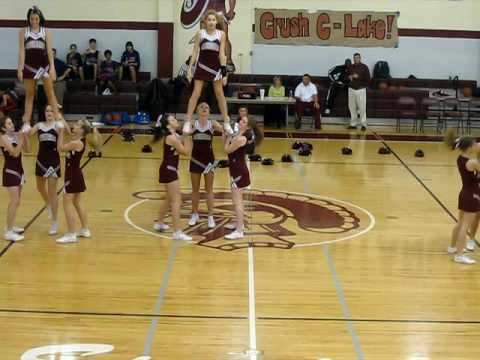 seabrook cheerleaders pep rally - YouTube