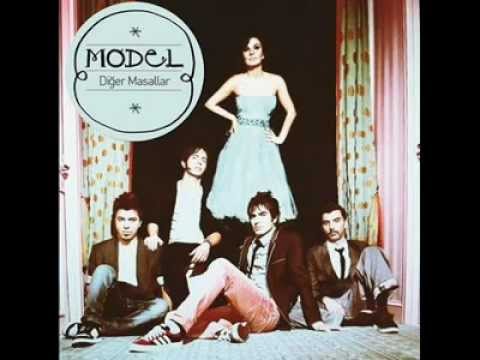 Model-pembe mezarlık dinle (HQ)