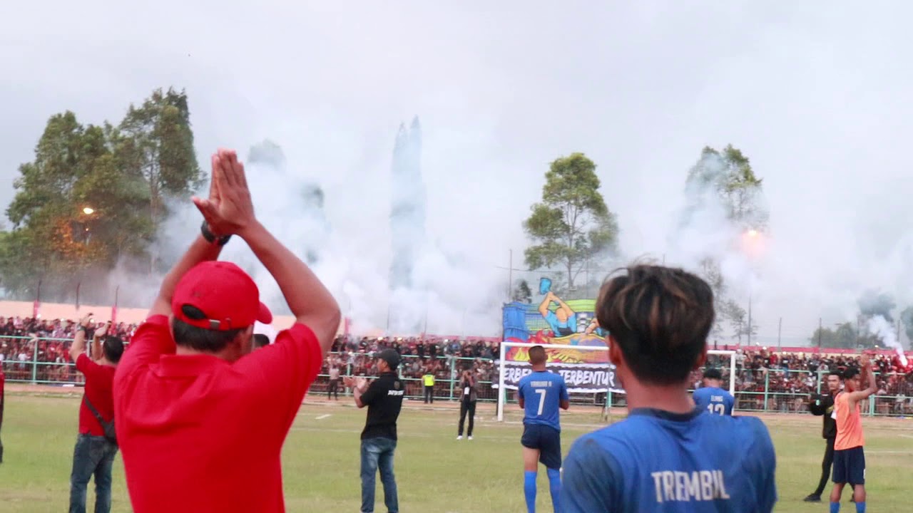 BIKIN MERINDING ANTHEM PERSIBAS BANYUMAS || PERSIBAS VS PERSIKU ...