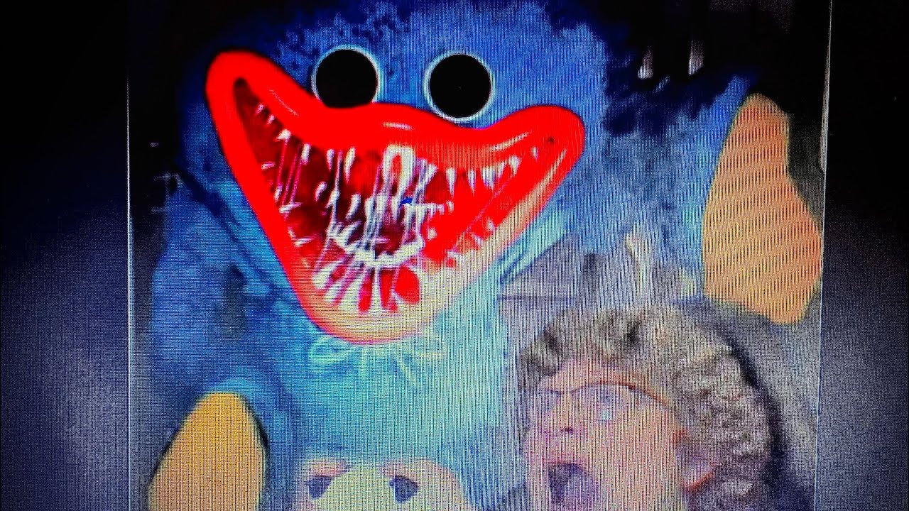 Replaying the Poppy Playtime trilogy to get hyped for chapter 4 - YouTube