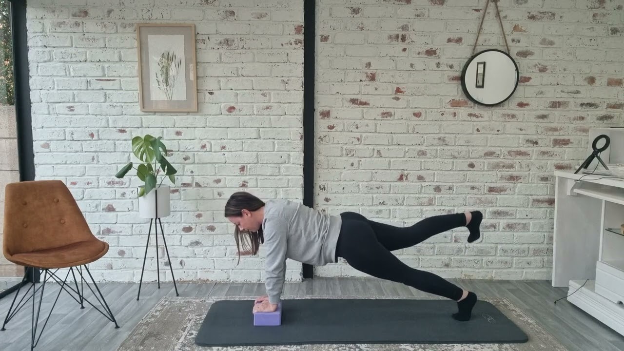Yoga block Pilates workout - YouTube