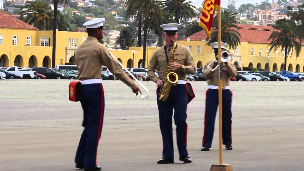 Marine Corps Band Performance - YouTube