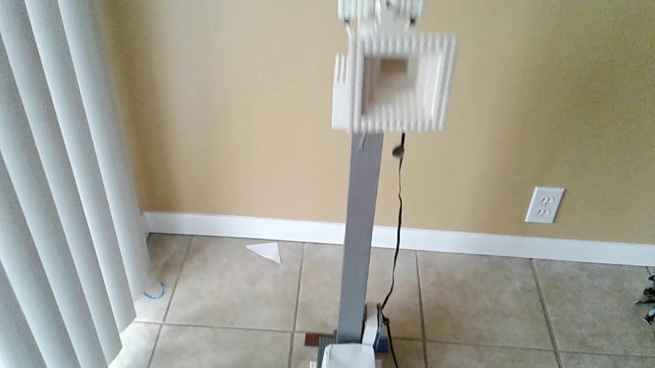 LEGO thunderbolt 1003 on a taller pole. - YouTube