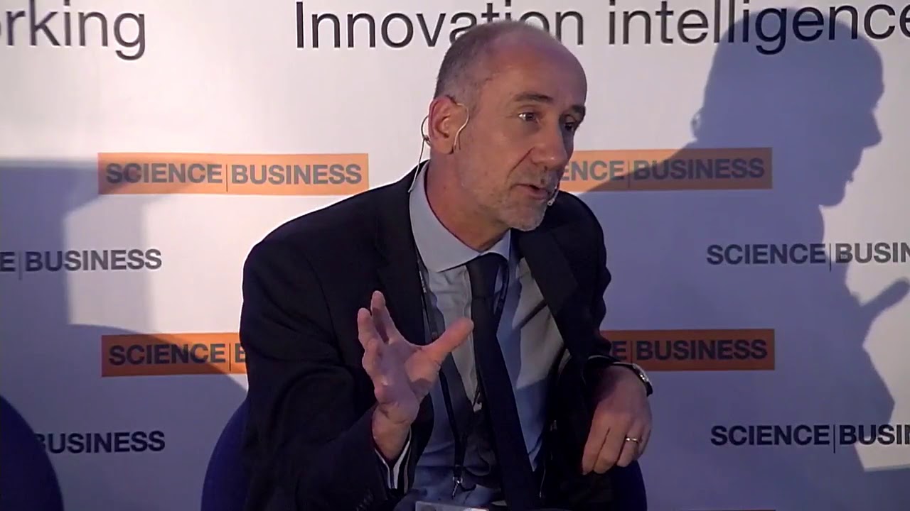 Jean-Eric Paquet: R&I in the next EU budget framework - YouTube